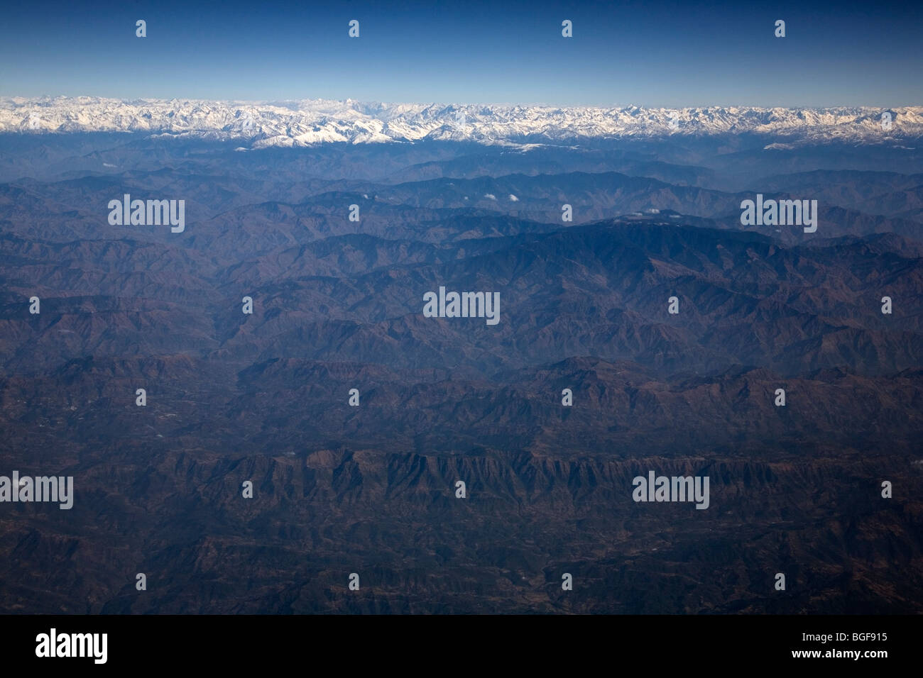 Flying over northen india terrain hi-res stock photography and images ...