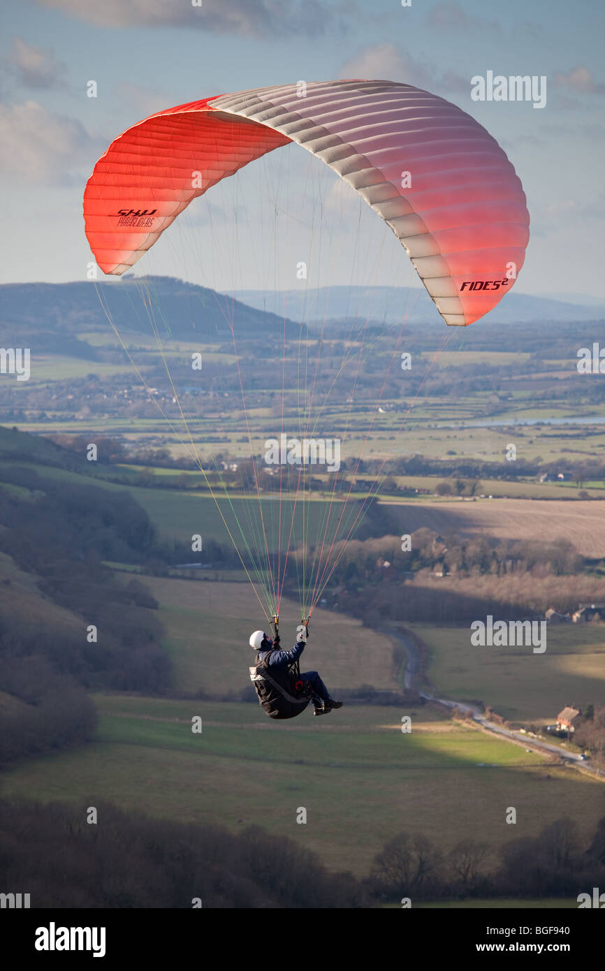Hand gliding hi-res stock photography and images - Alamy