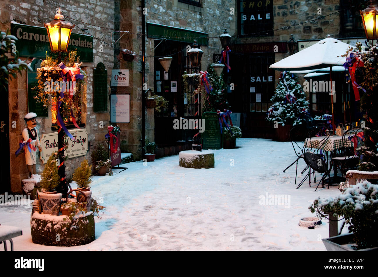 Bakewell village in the Peak District Derbyshire after heavy snow ...