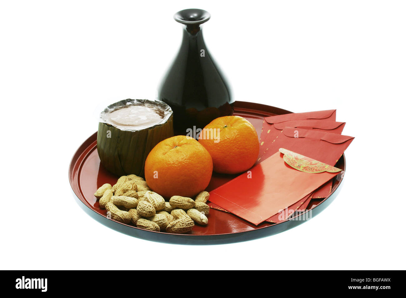 Tray of groundnuts hi-res stock photography and images - Alamy