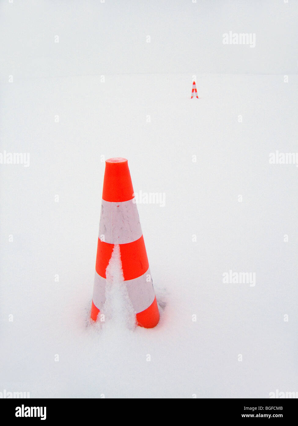 Bollard in snow hi-res stock photography and images - Alamy