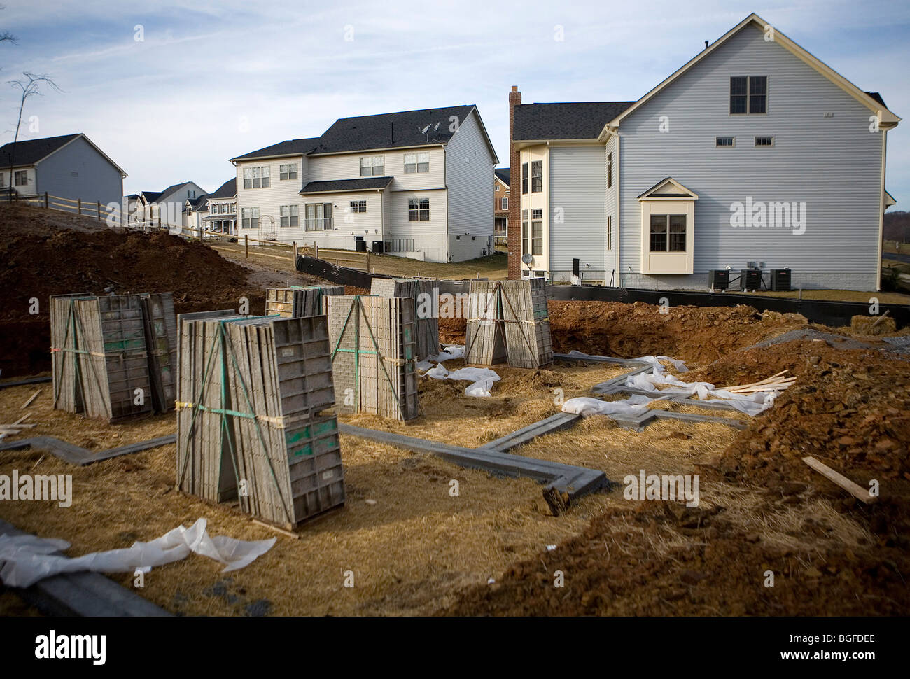 27 December 2008 – Clarksburg, Maryland – Unfinished housing ...
