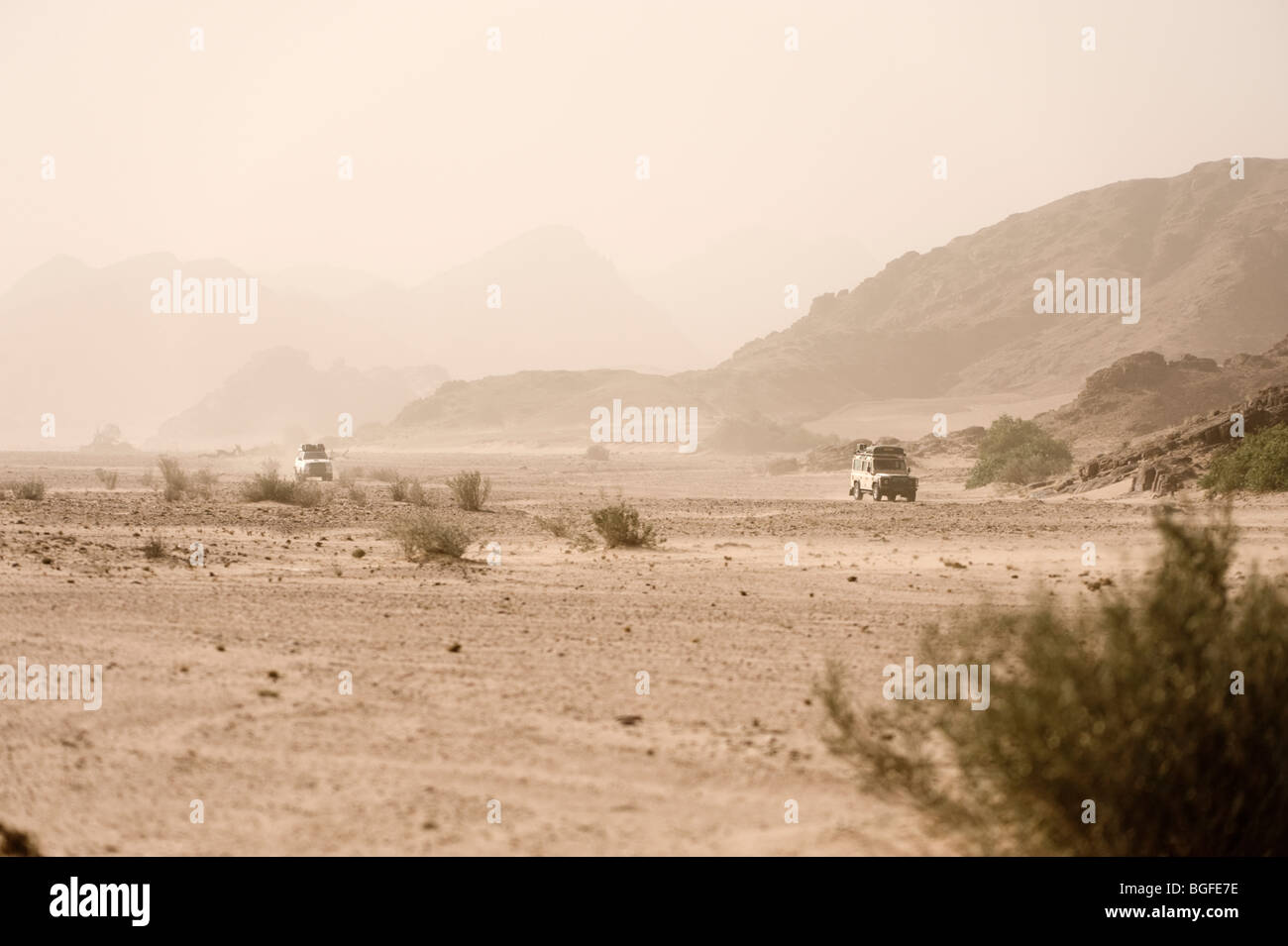 Driving through a sandstorm from Purros to the Hoanib river, Kaokoland ...