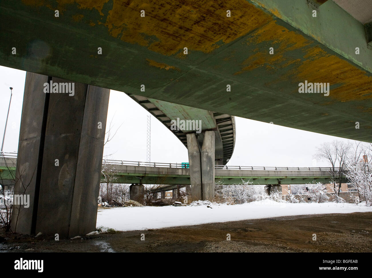A highway overpass Stock Photo - Alamy
