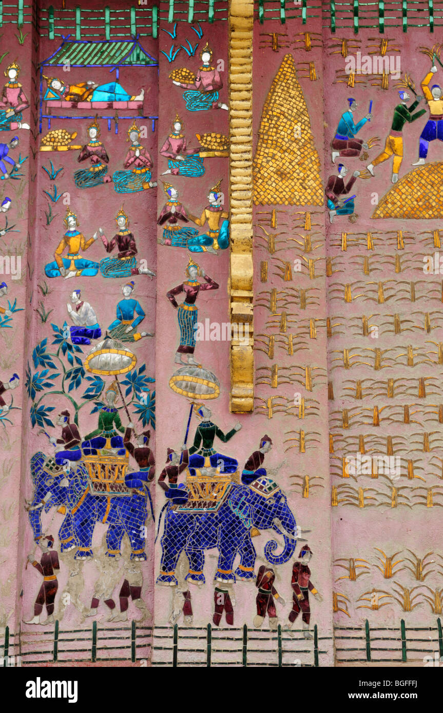 Mosaic tree of life hi-res stock photography and images - Alamy