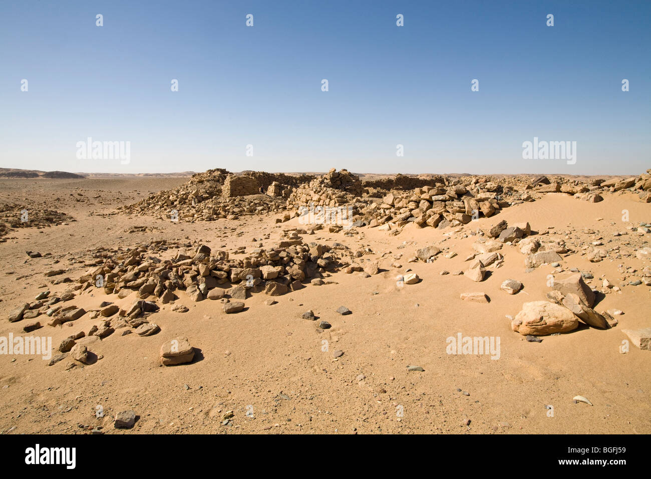 Egyptian deserts hi-res stock photography and images - Alamy