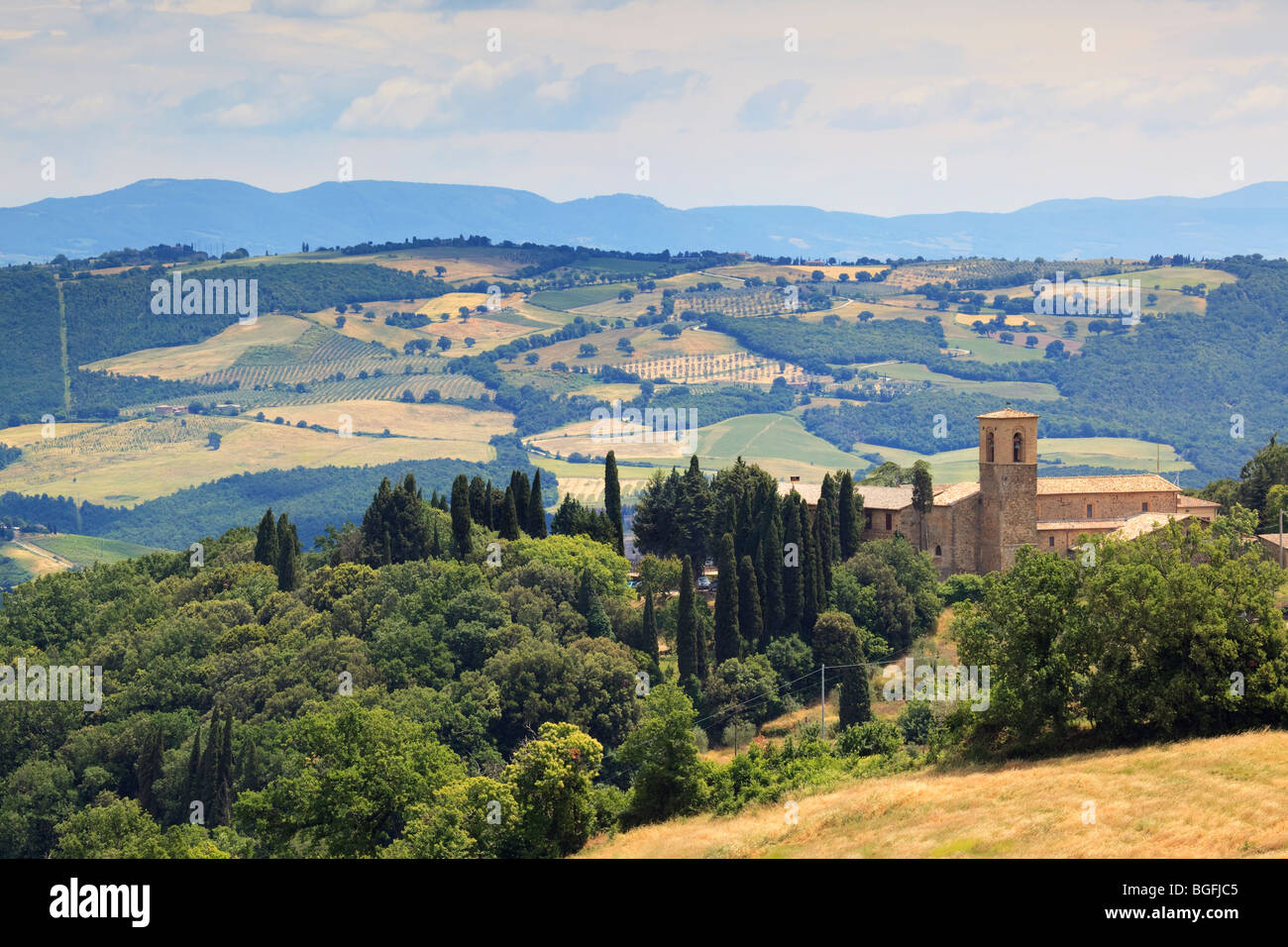 Classic italian landscape from Tuscany Stock Photo - Alamy