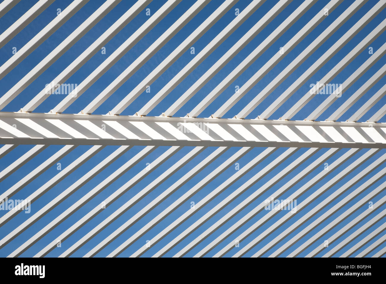 Shade structure hi-res stock photography and images - Alamy
