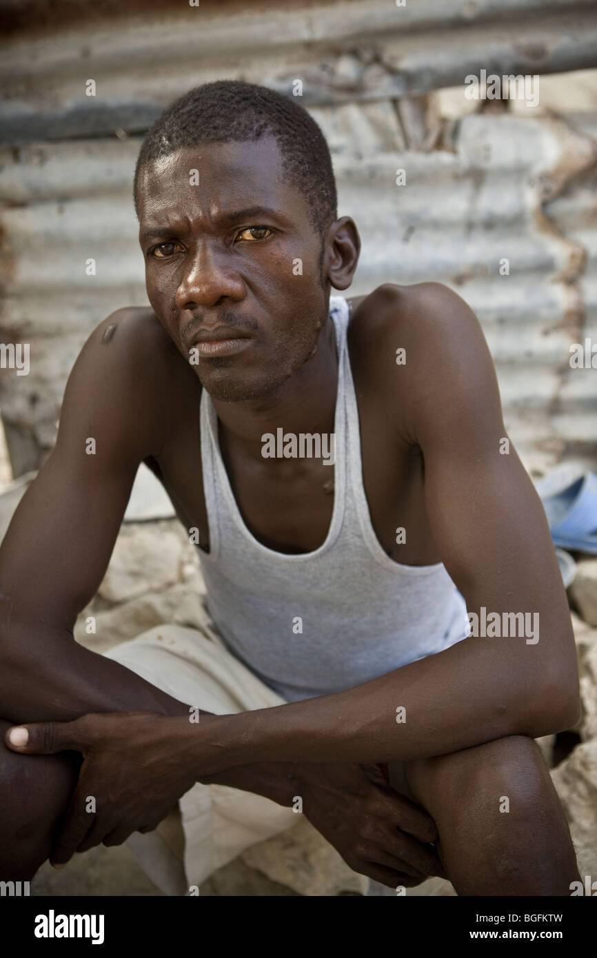 Haitian man hi-res stock photography and images - Alamy