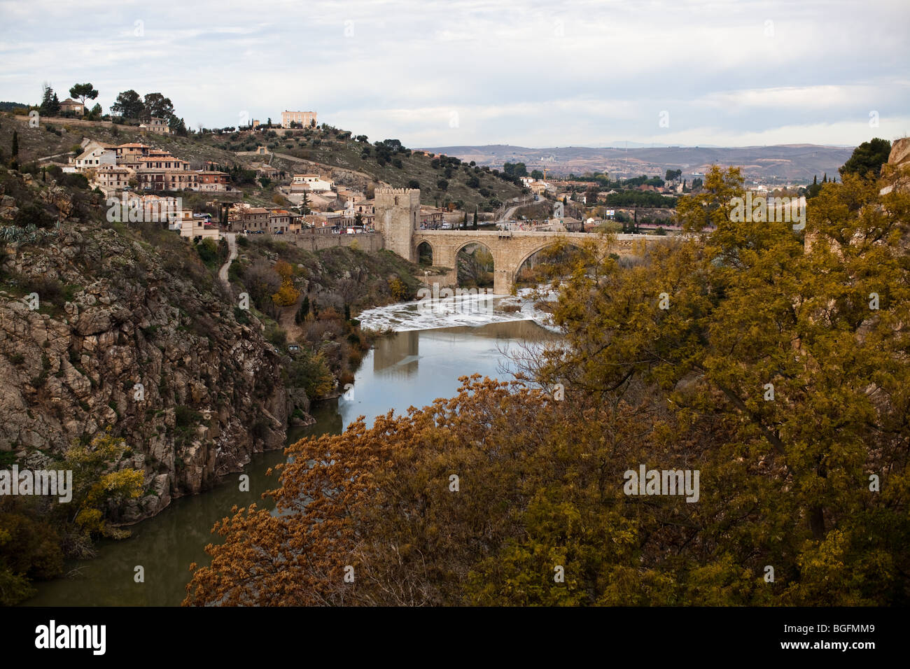 Bridge of the Tagus river in Toledo Spain Stock Photo - Alamy