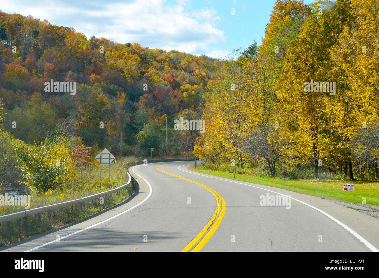 New york road highway hi-res stock photography and images - Alamy