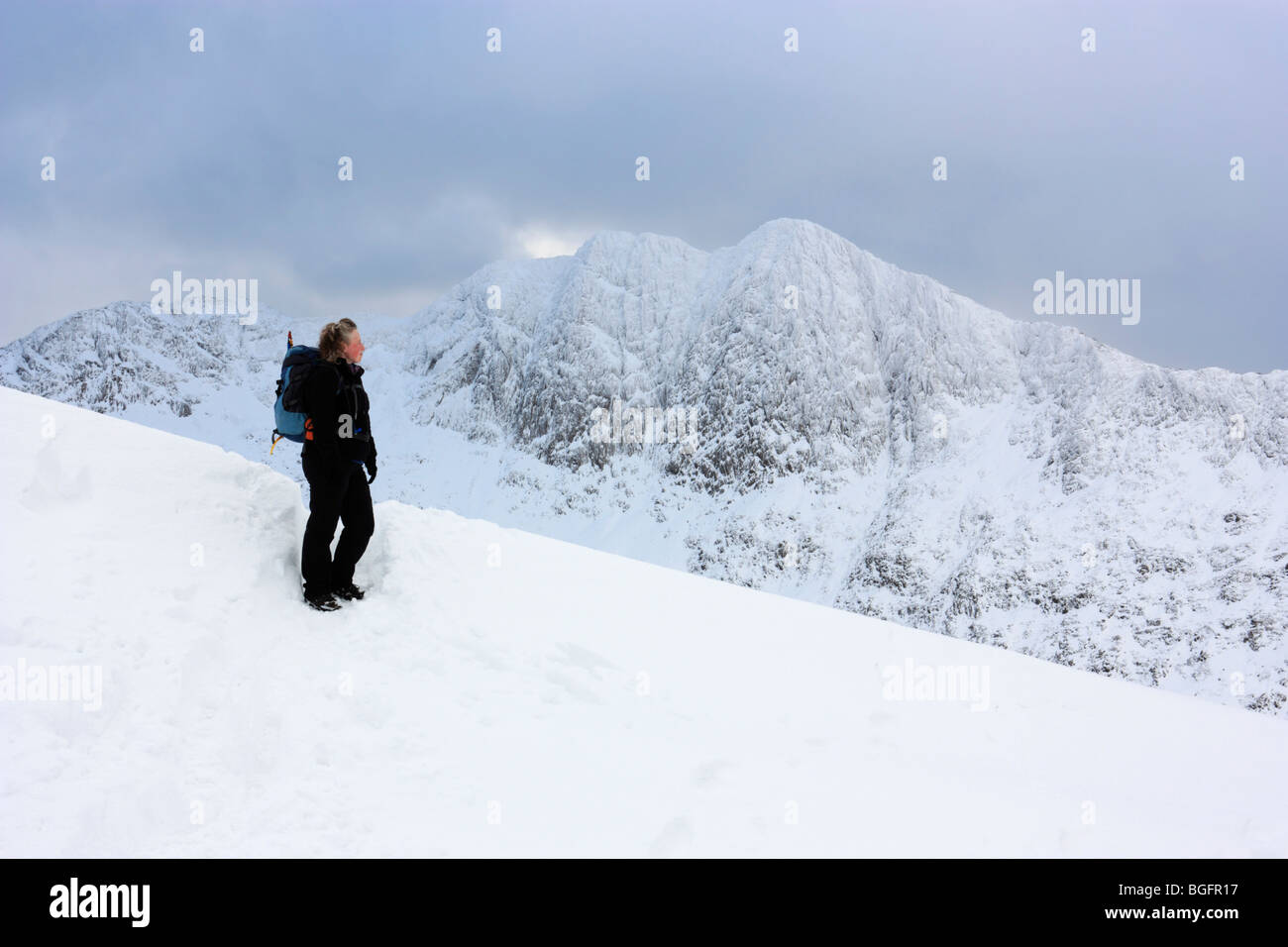 Female hillwalker hi-res stock photography and images - Alamy