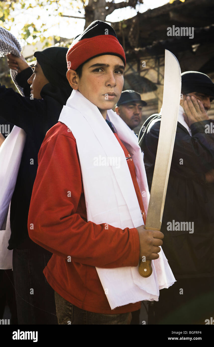 Shia muslim hi-res stock photography and images - Alamy