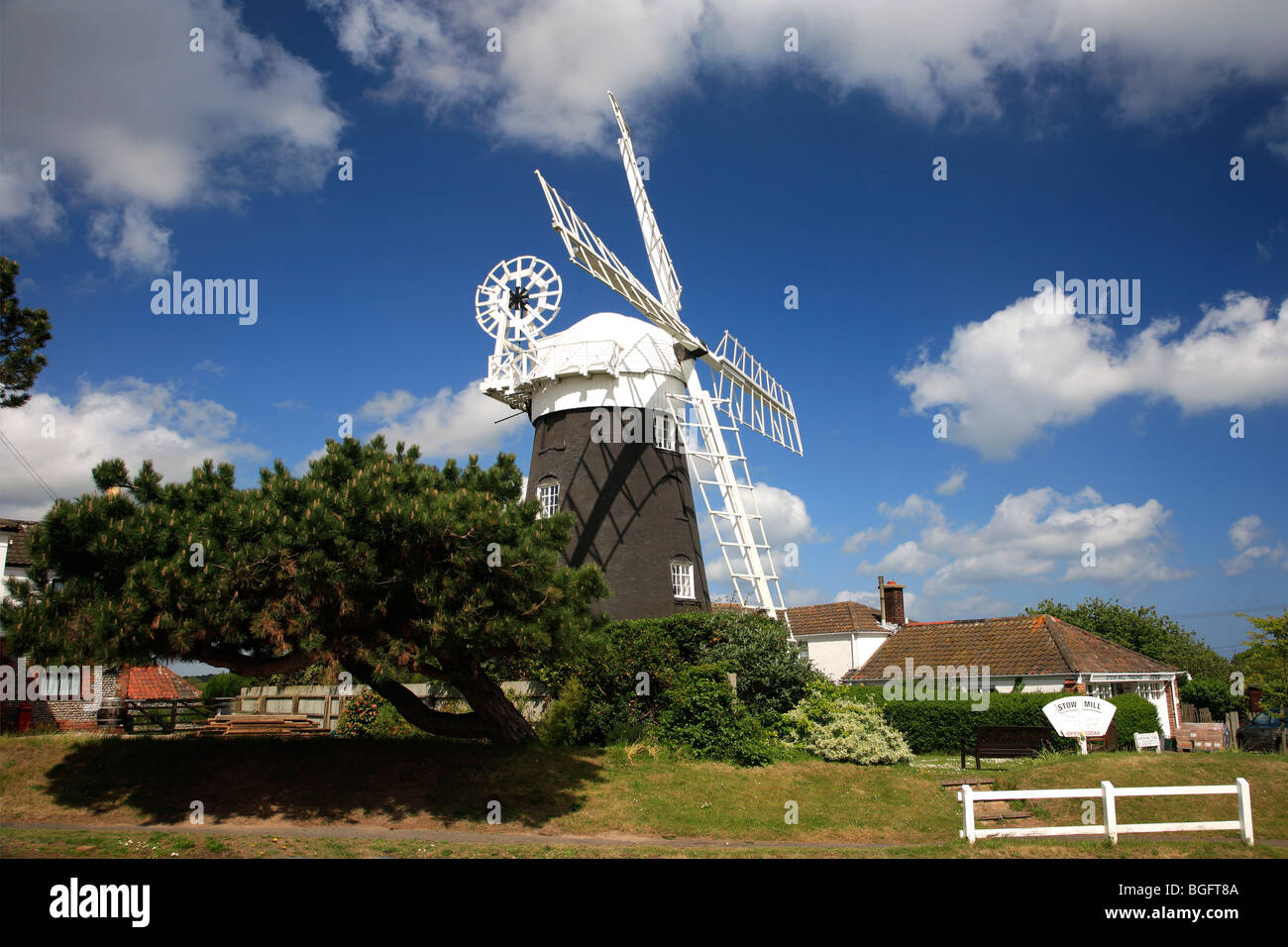 Mundesley windmill hi-res stock photography and images - Alamy