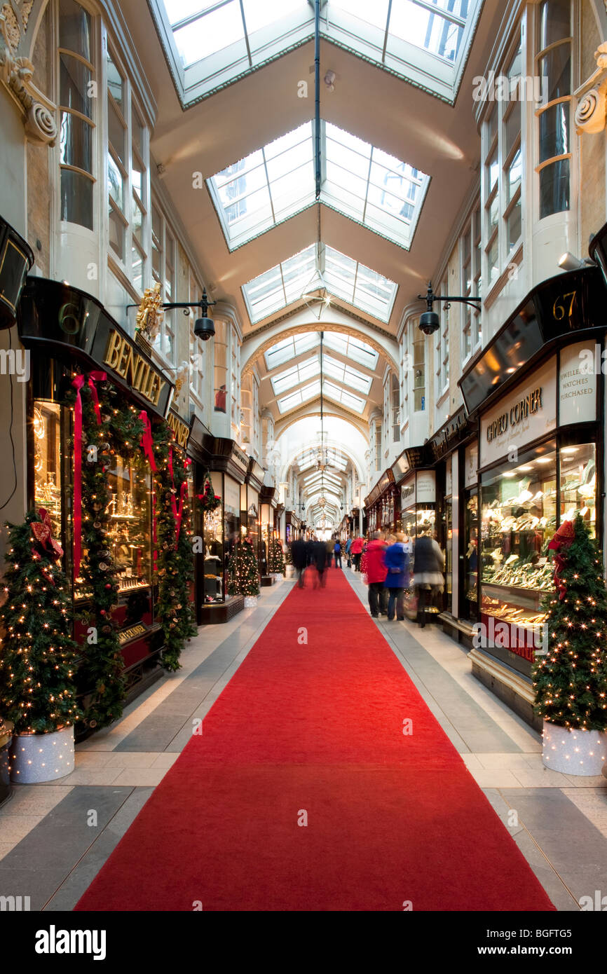 Burlington Arcade, Mayfair, London Stock Photo - Alamy