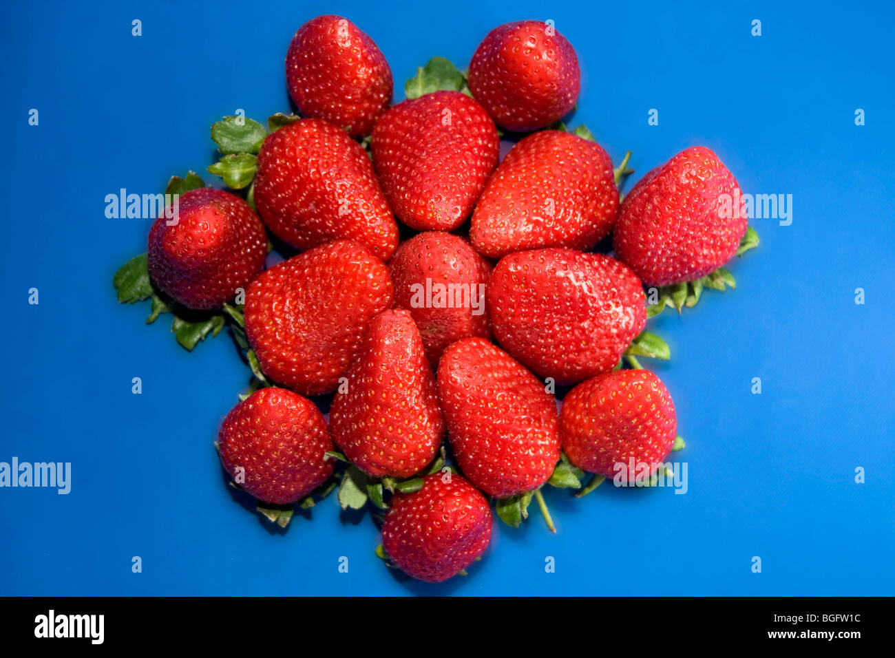 Close ups strawberries hi-res stock photography and images - Alamy