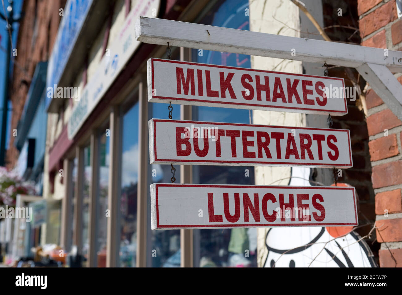Muskoka sign hi-res stock photography and images - Alamy