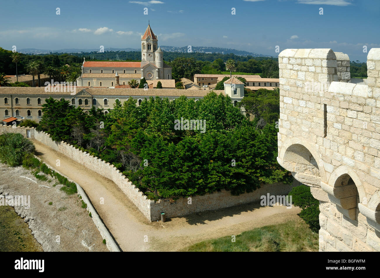 Walled compound hi-res stock photography and images - Alamy