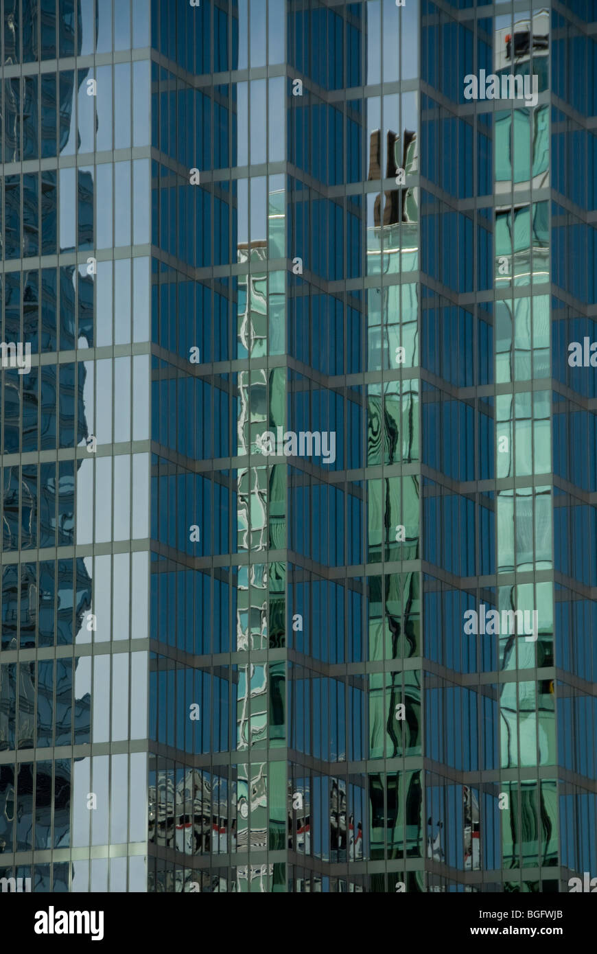 Tall glass skyscraper rises hi-res stock photography and images - Alamy