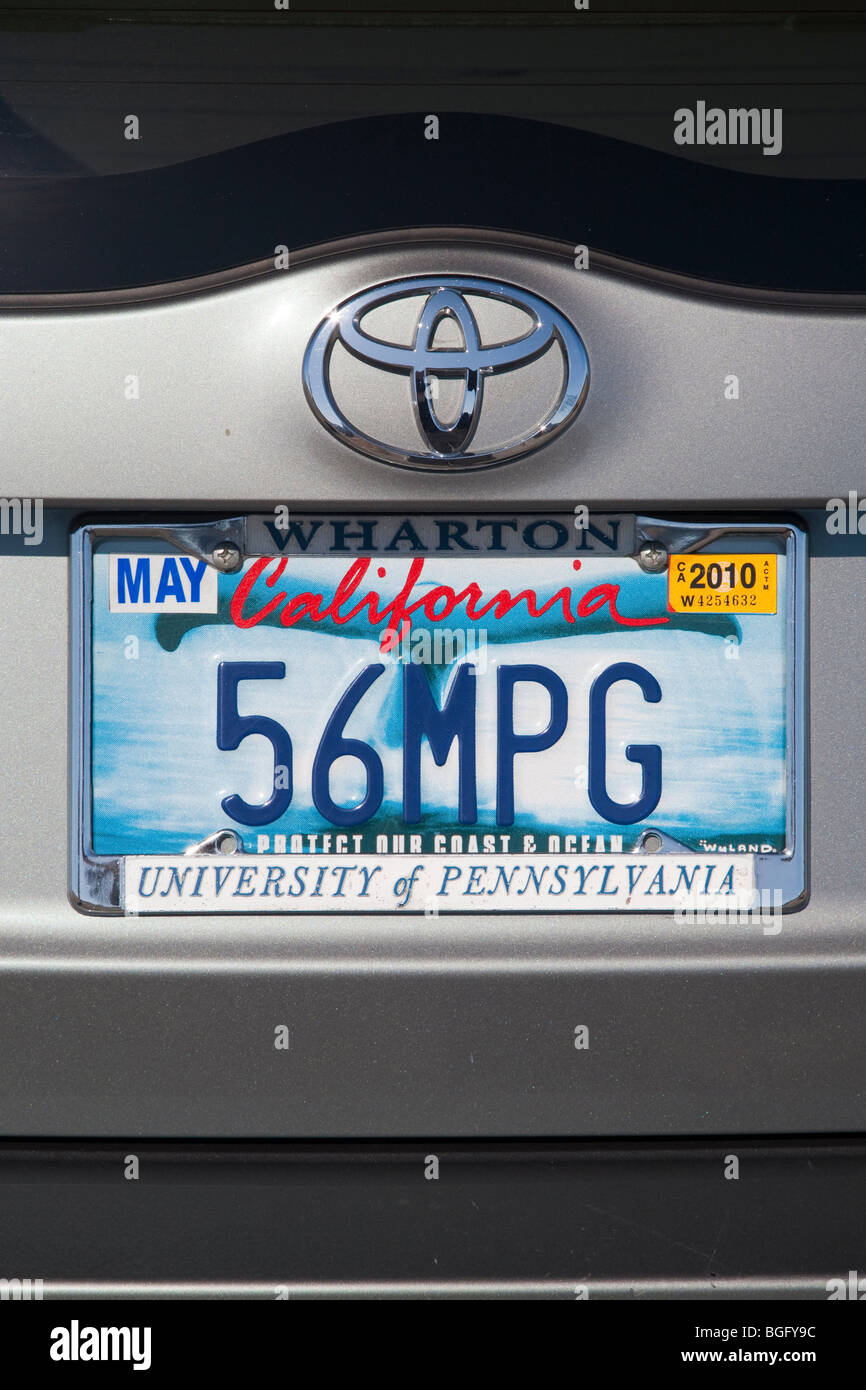 Toyota signage hi-res stock photography and images - Alamy