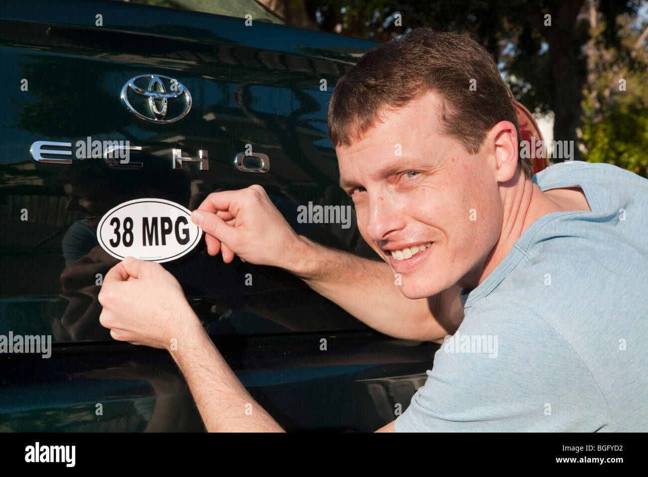 Car efficiency sticker hi-res stock photography and images - Alamy