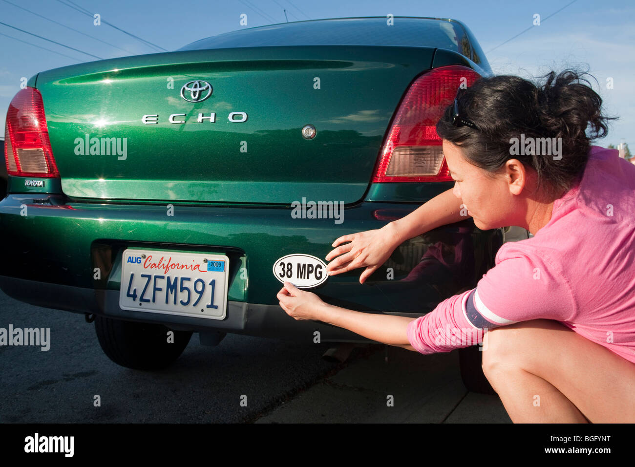 Car efficiency sticker hi-res stock photography and images - Alamy