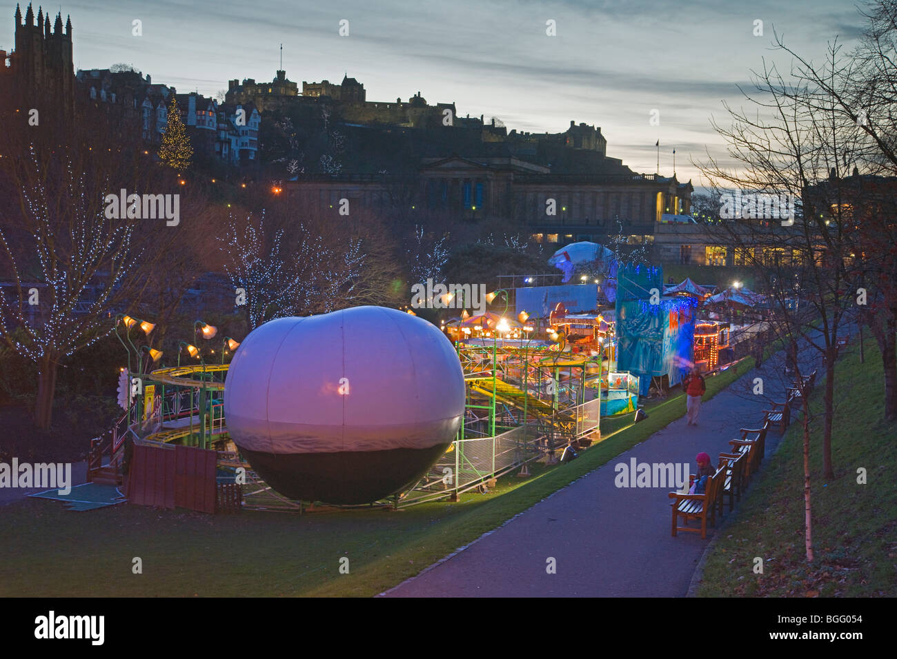 Edinburgh Christmas Fun Fair High Resolution Stock Photography and ...