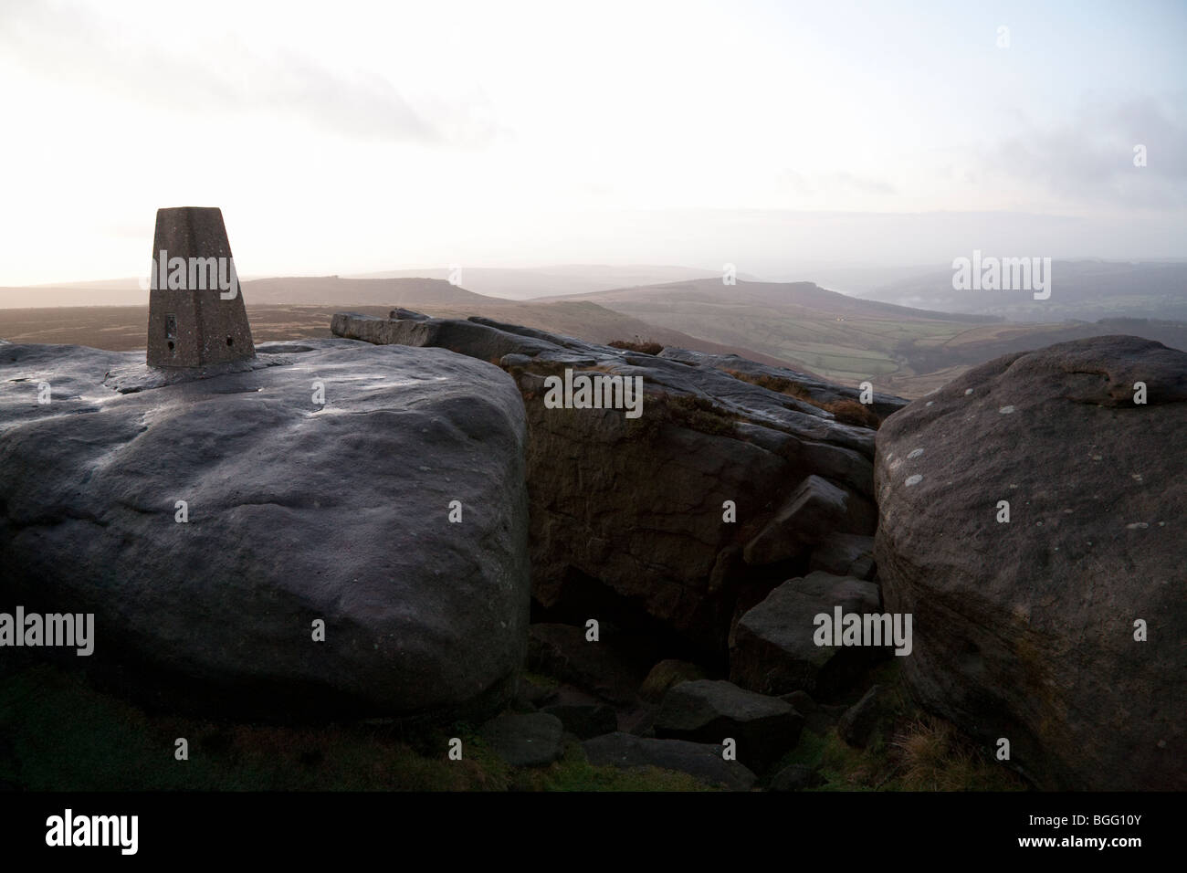 Trig point stanage edge hi-res stock photography and images - Alamy