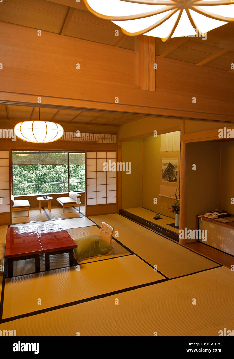 Gion Hatanaka. Japanese ryokan. A traditional style guest house. Kyoto ...