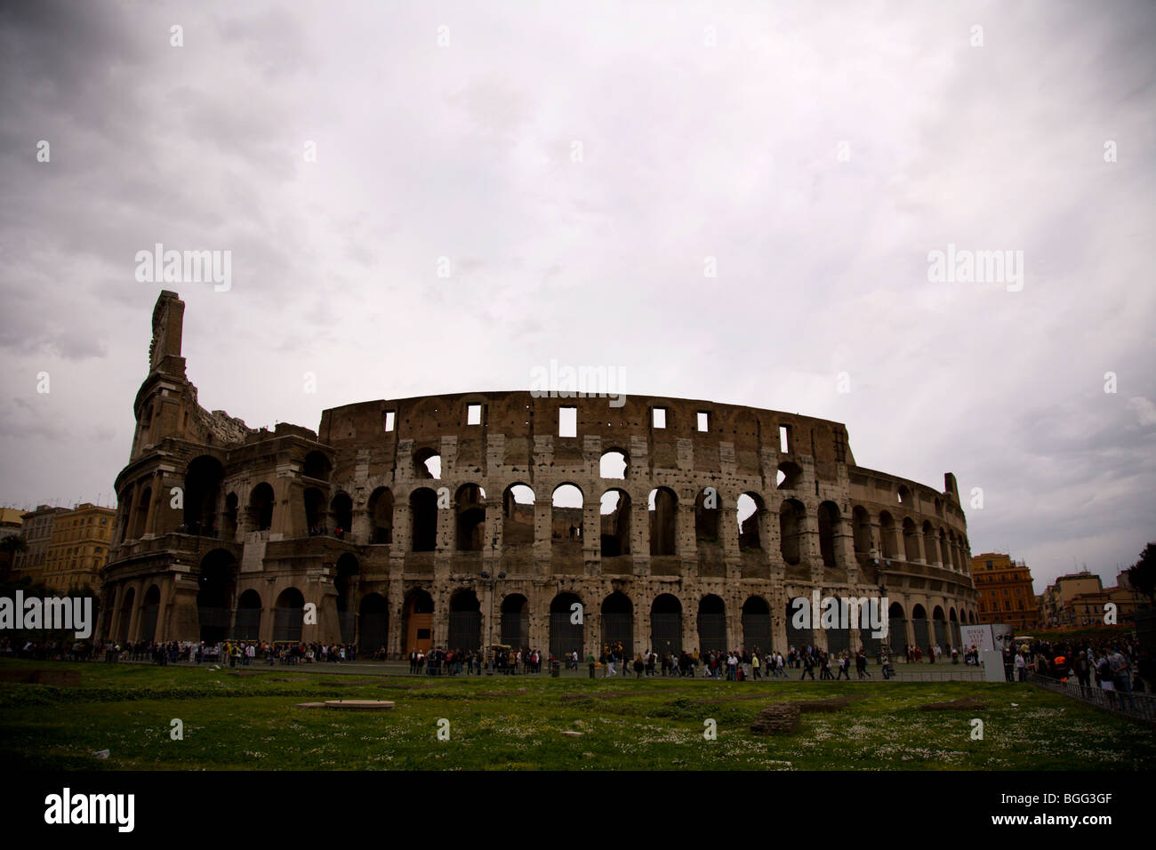 Exterior view of the Roman Coliseum Stock Photo - Alamy