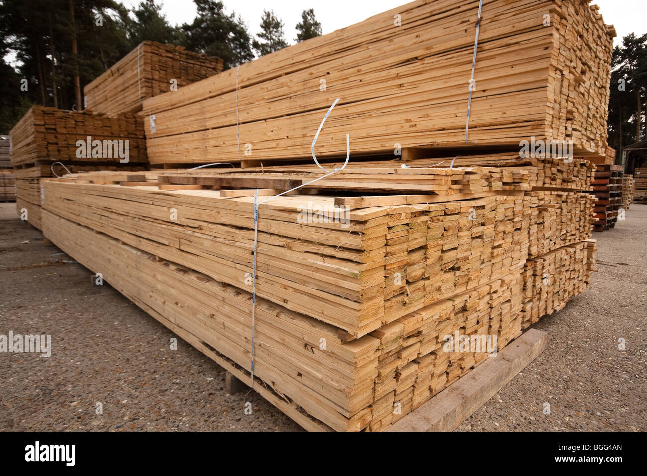 Wood and fencing supplies - Timber Merchant UK Stock Photo - Alamy