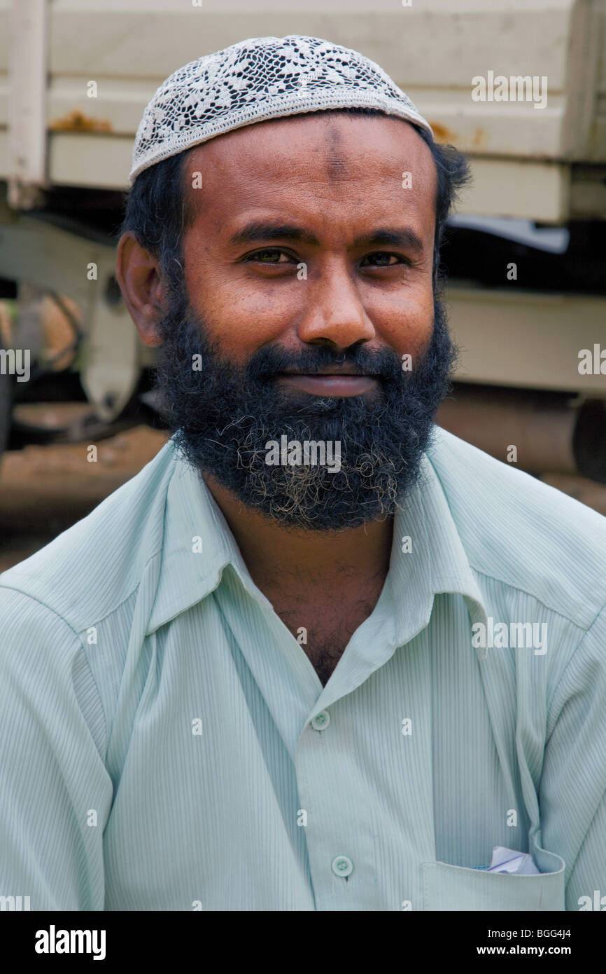 Indian man muslim beard hi-res stock photography and images - Alamy