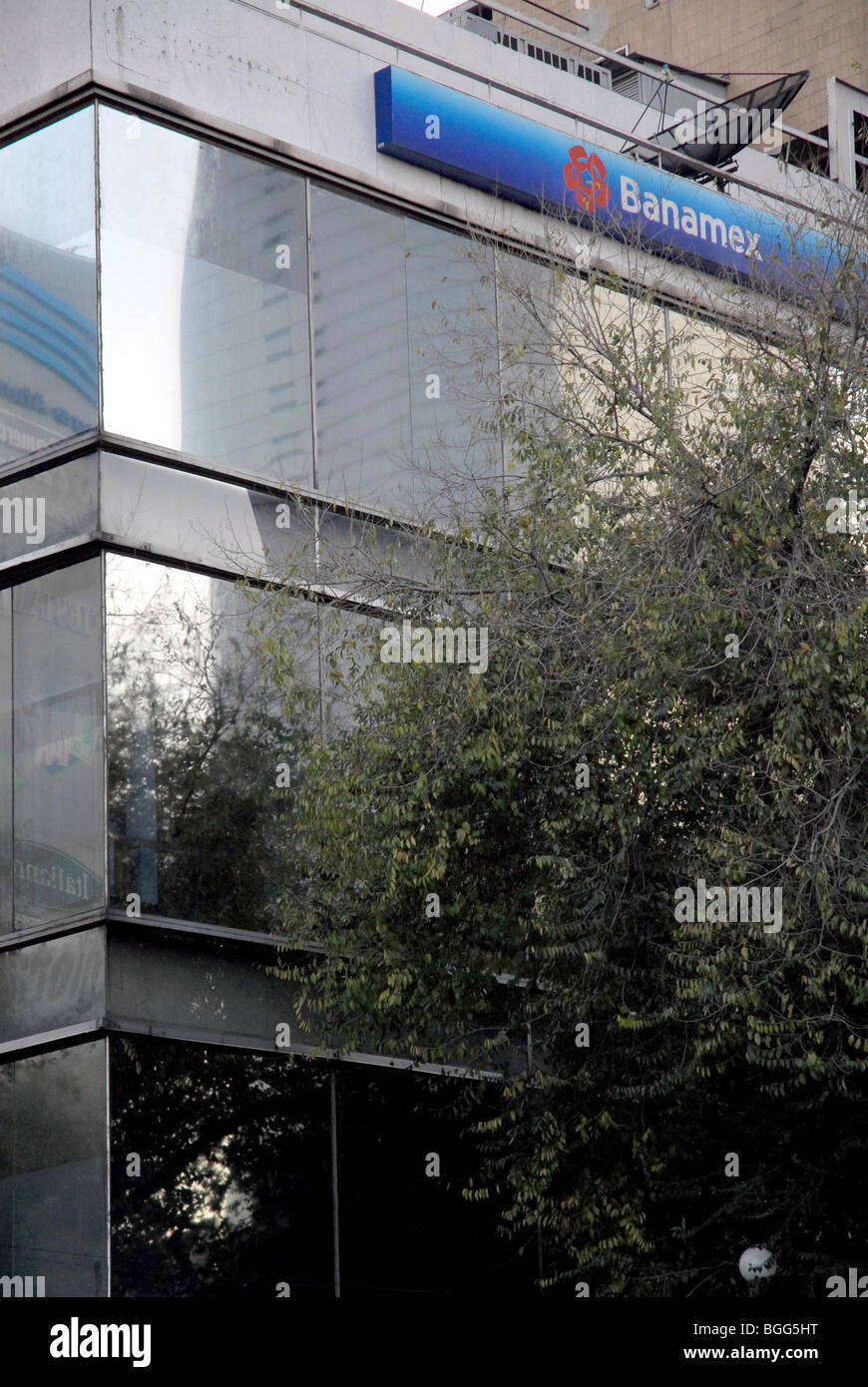 Banamex hi-res stock photography and images - Alamy