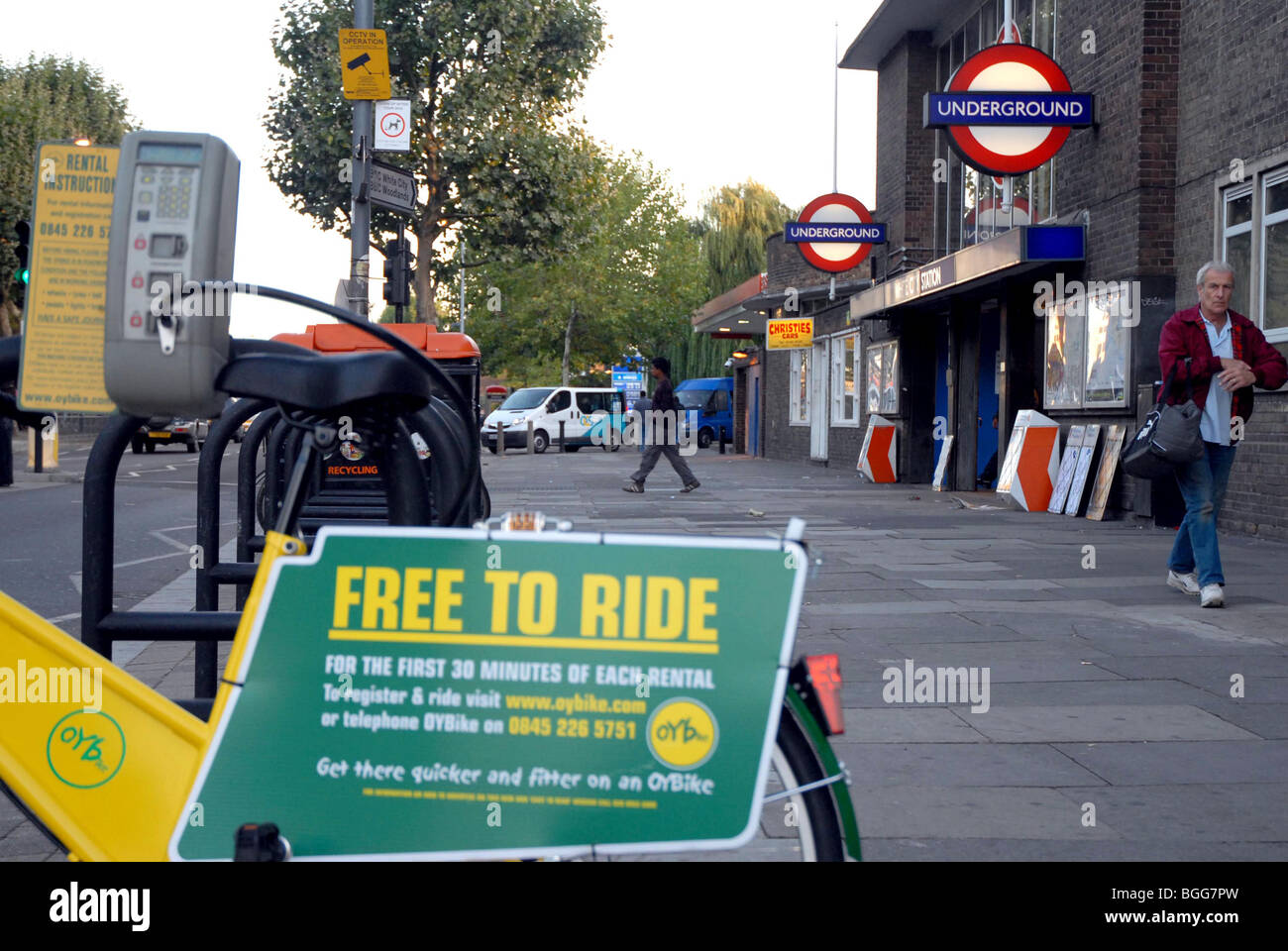 Free bike service Stock Photo - Alamy
