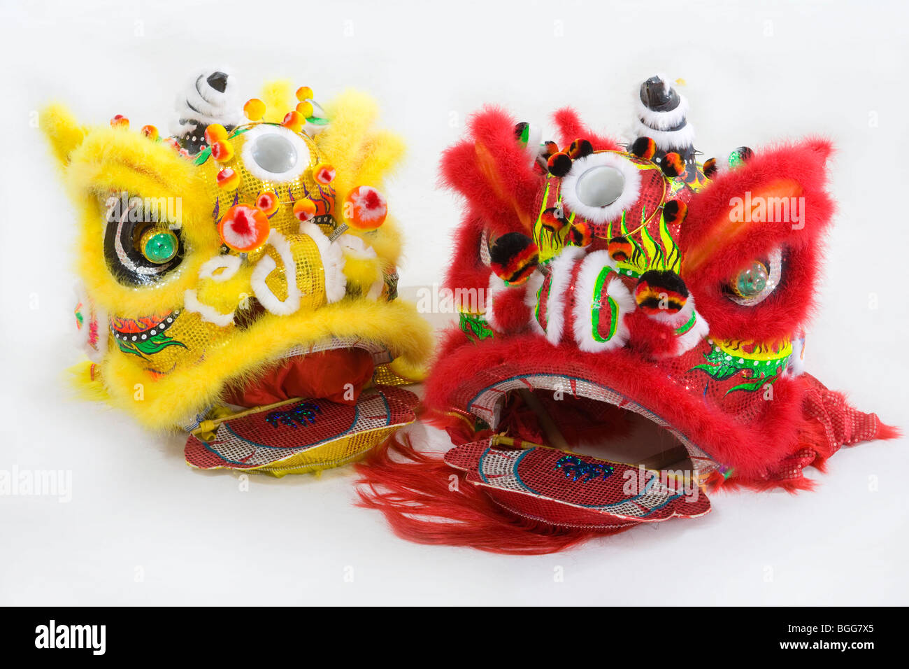 Chinese traditional lion dancing Stock Photo - Alamy