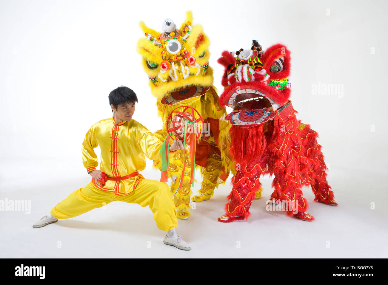 Chinese traditional lion dancing Stock Photo - Alamy