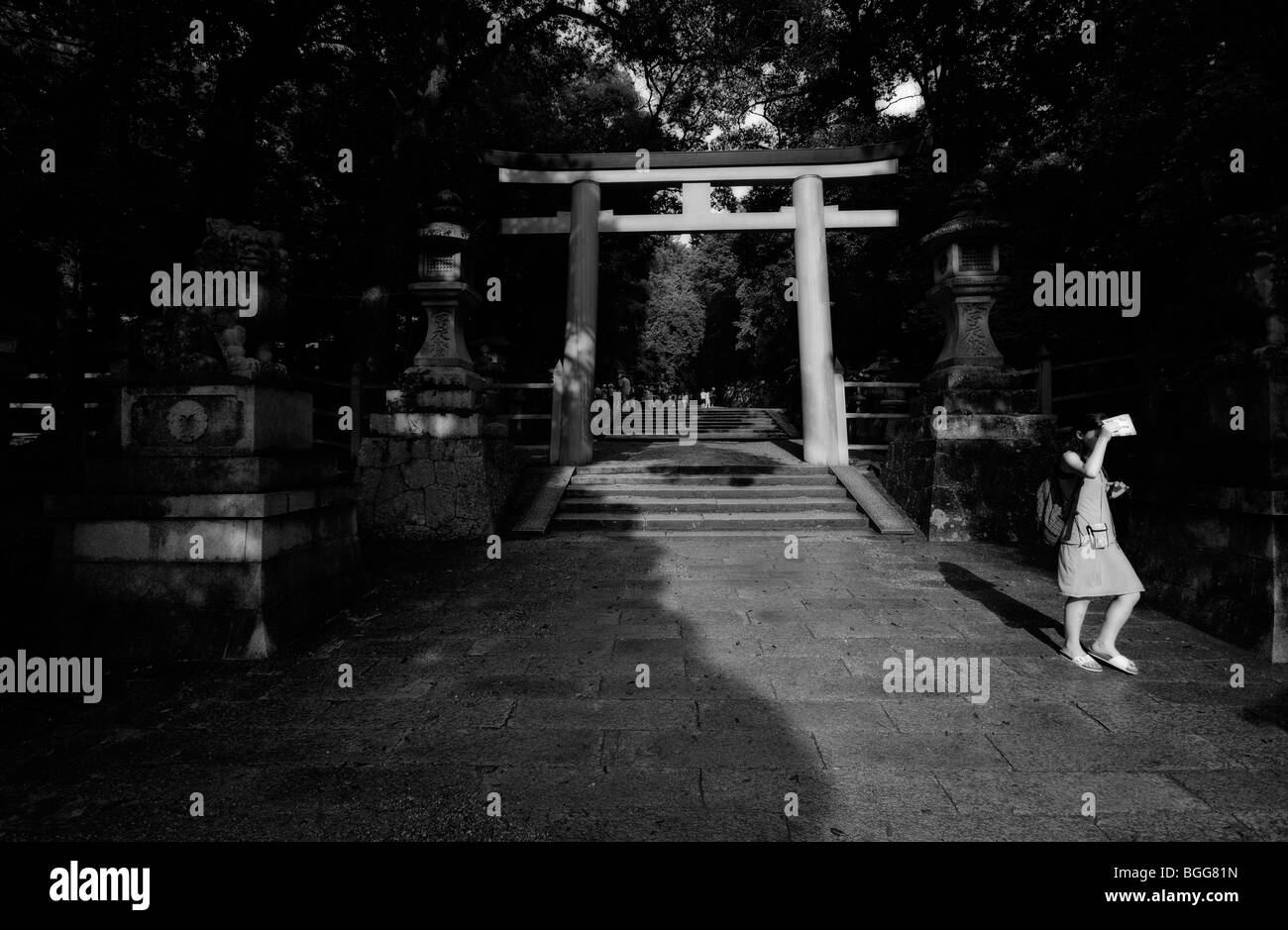 Japanese torii gate Black and White Stock Photos & Images - Alamy