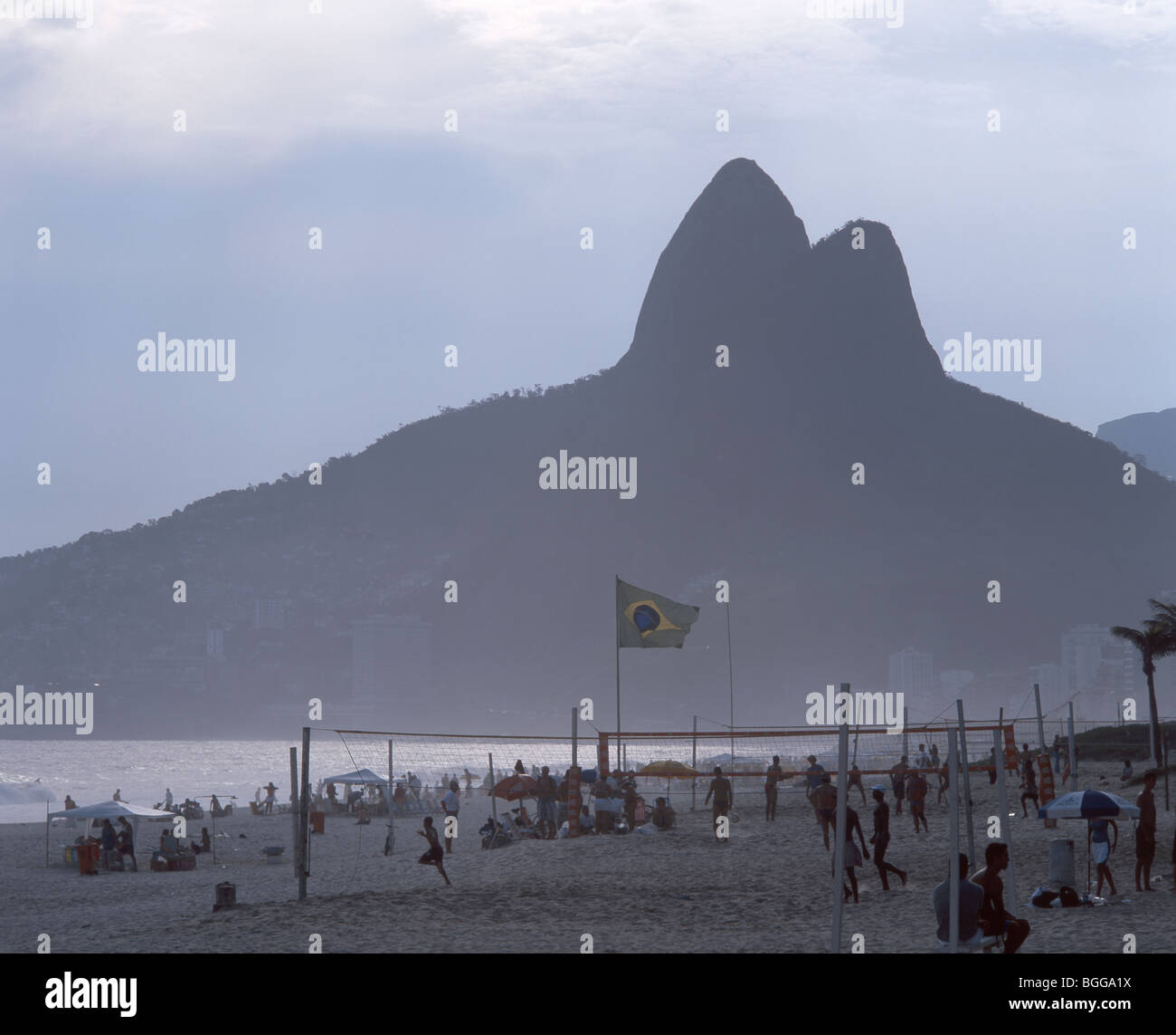 Rio de janeiro flag hi-res stock photography and images - Alamy