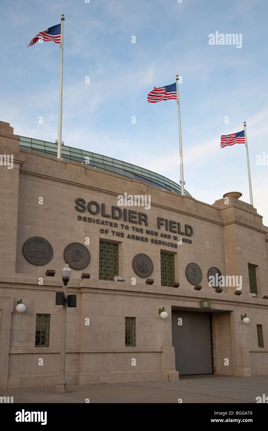 Soldier Field Chicago Bears NFL football stadium arena Stock Photo - Alamy