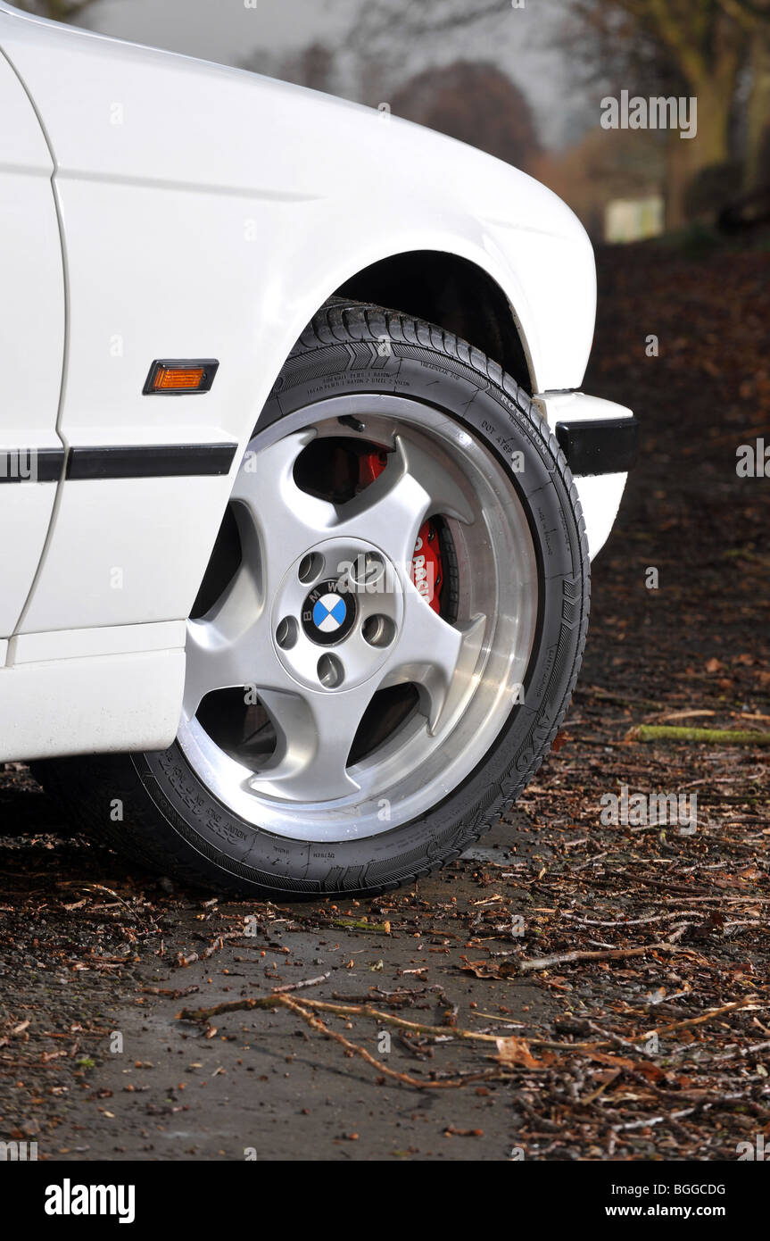 BMW M5 E34 shape in production from 1988 to 1996 front alloy wheel ...