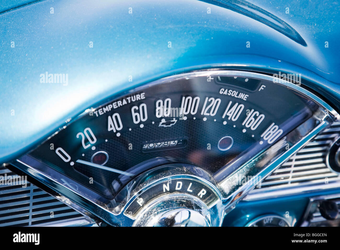Speedometer in a old american chevrolet car Stock Photo - Alamy
