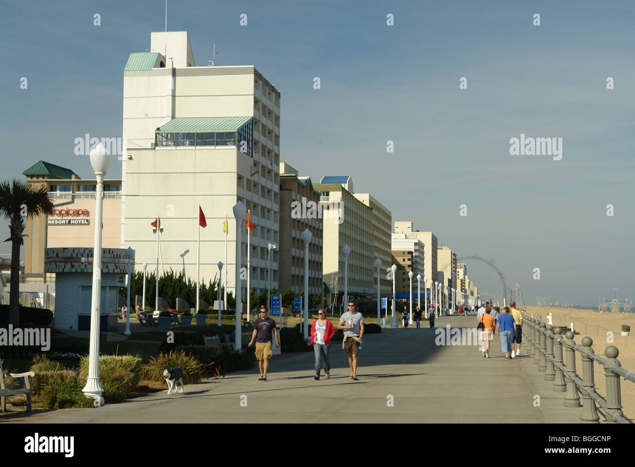 AJD61937, Virginia Beach, VA, Virginia, Boardwalk Stock Photo - Alamy
