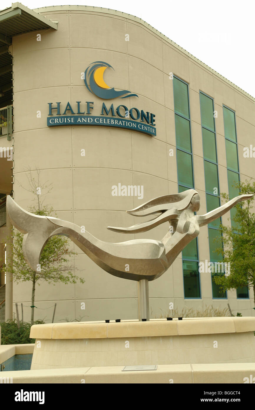 Half moone cruise and celebration center hi-res stock photography and ...