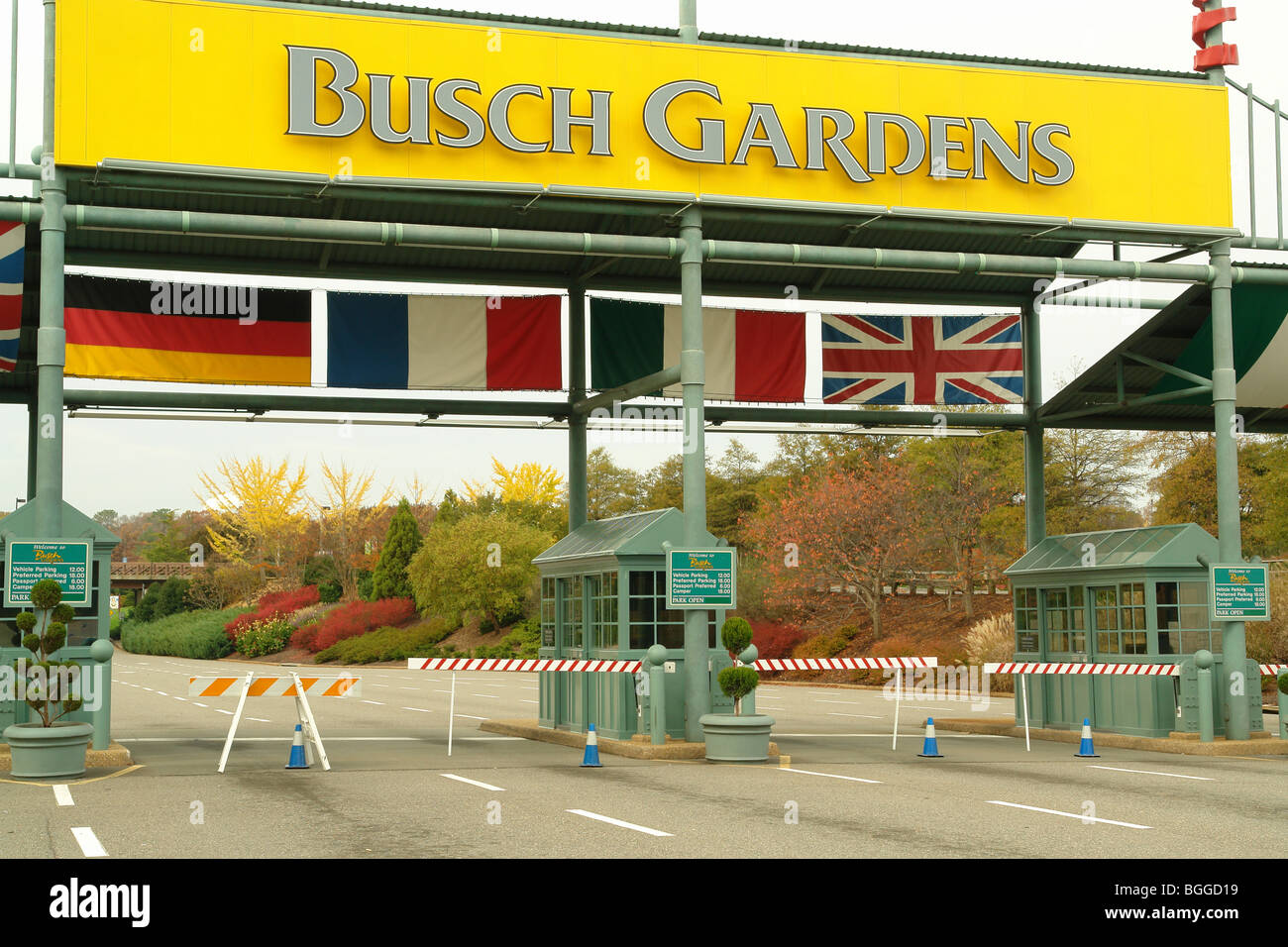 AJD62024, Williamsburg, VA, Virginia, Busch Gardens, entrance gate ...