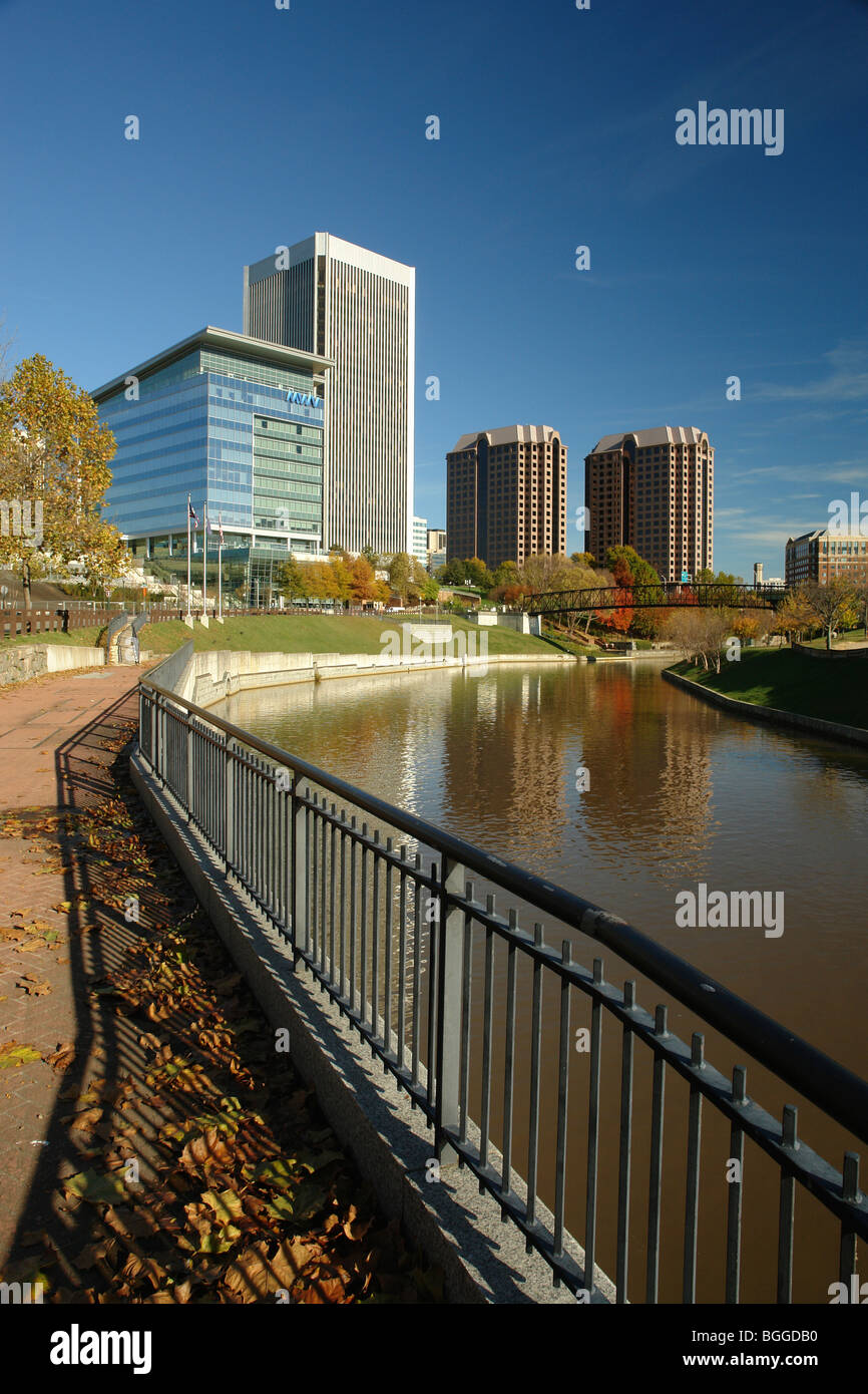 AJD62129, Richmond, VA, Virginia, James River, downtown, skyline ...