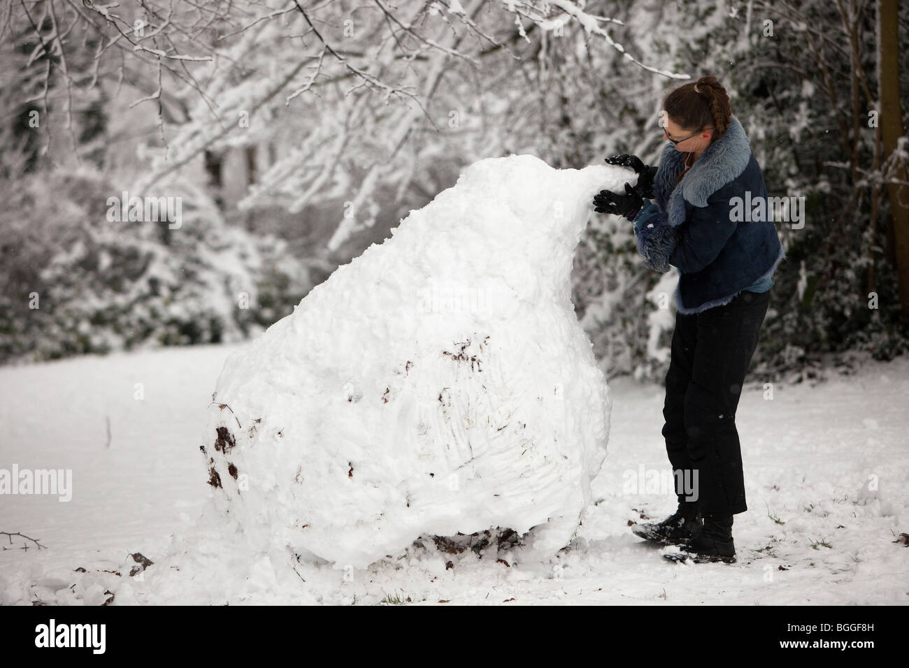 London, England, 6th January 2010: Heavy snow Stock Photo - Alamy
