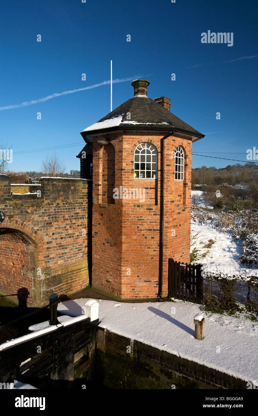 Bratch Locks Toll House Staffordshire and Worcestershire Canal ...