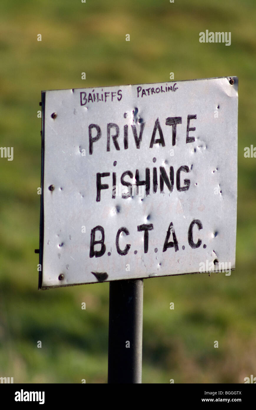 club sign for private fishing Stock Photo - Alamy