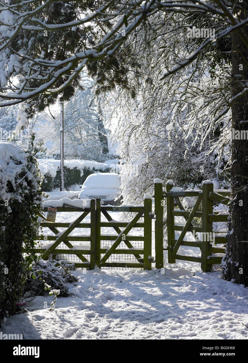 Car gate hi-res stock photography and images - Alamy