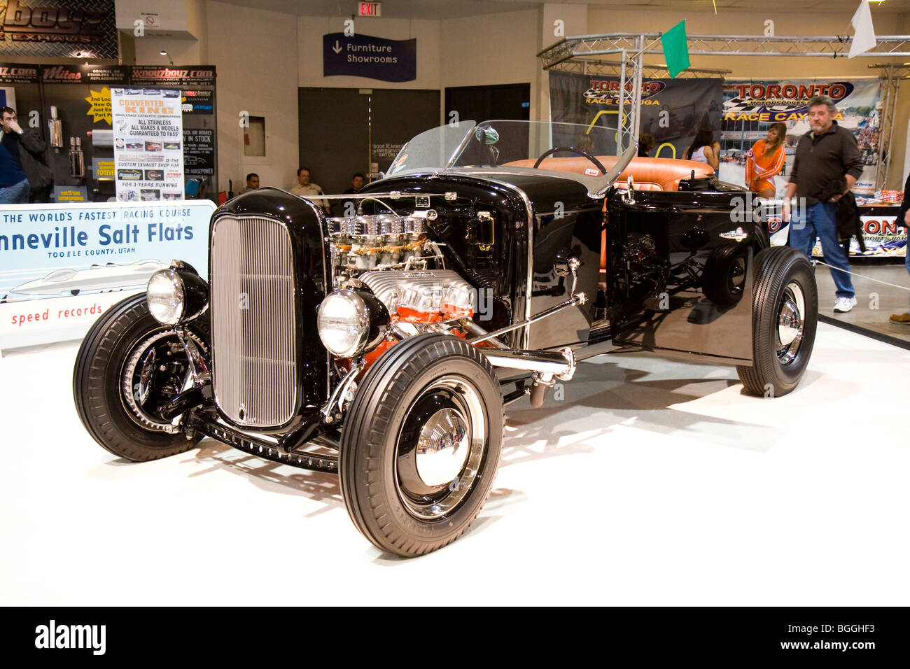 Custom vintage classic American retro cars on display at a car local ...